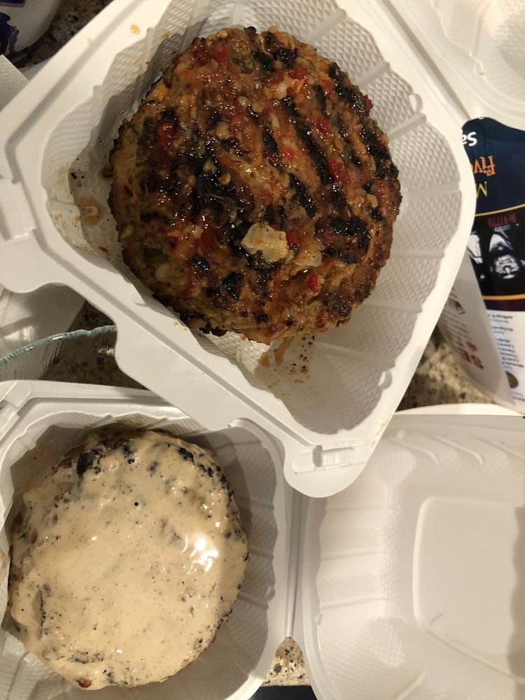 VILLA DELI & CATERING - Updated December 2025 - 54 Photos & 22 Reviews ...