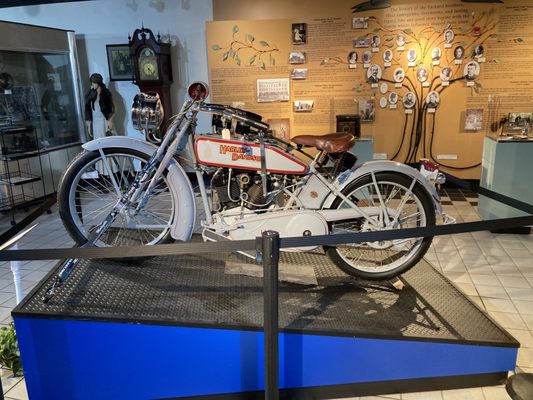 NATIONAL PACKARD MUSEUM - Updated July 2025 - 126 Photos - 1899 ...