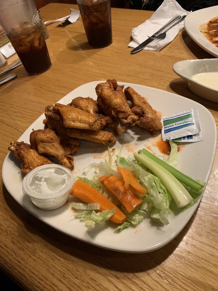 LAREDOS MEXICAN BAR & GRILL - 39 Photos & 115 Reviews - 1860 Sandy ...