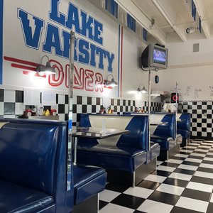 LOBY’S ON CLE - Updated June 2025 - 28 Photos & 12 Reviews - 2730 ...