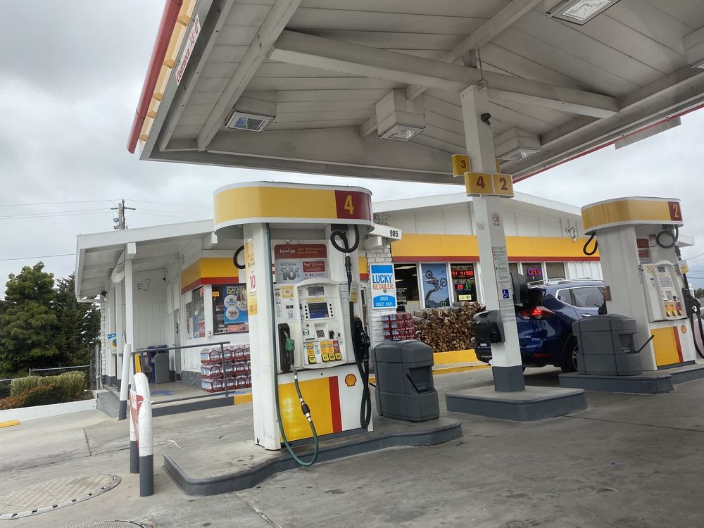 OAKVIEW SHELL - Updated December 2025 - 17 Reviews - 905 Ventura Ave ...