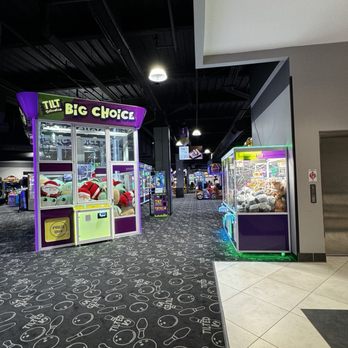 TILTED 10 - Updated February 2025 - 214 Photos & 17 Reviews - 2500 W ...