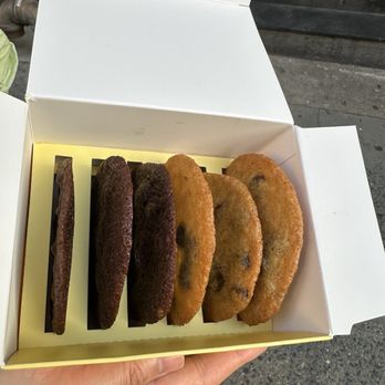 THIN COOKIES - Updated September 2025 - 58 Photos & 32 Reviews - 166 ...