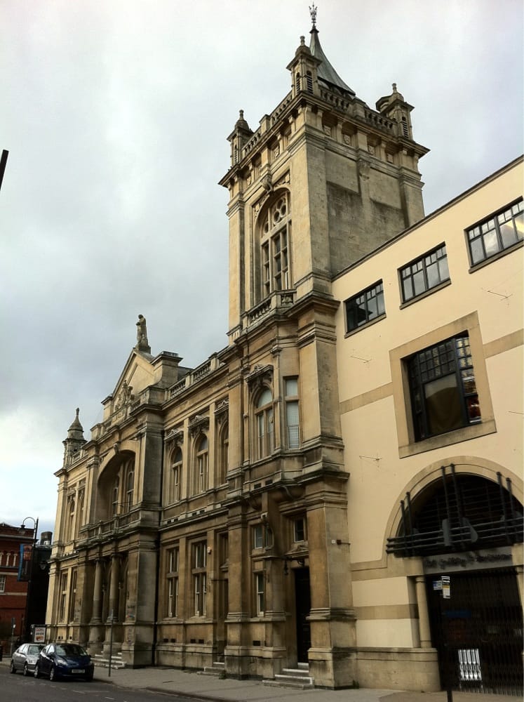 CHELTENHAM LIBRARY - Updated October 2025 - Clarence Street, Cheltenham ...