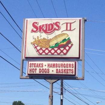 SKID’S II - Updated September 2025 - 10 Photos & 11 Reviews - 134 N ...