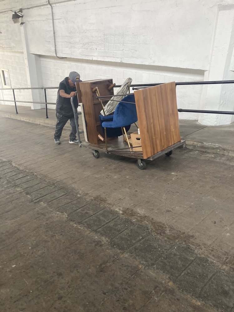 JUNK TIGERS HAULING AND DEMOLITION - Updated March 2025 - 54 Photos ...