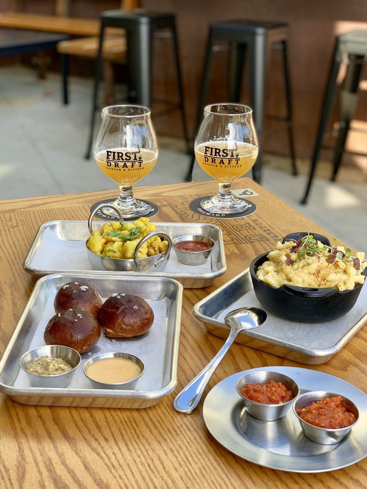 FIRST DRAFT TAPROOM & KITCHEN - 316 Photos & 210 Reviews - 1230 S Olive ...