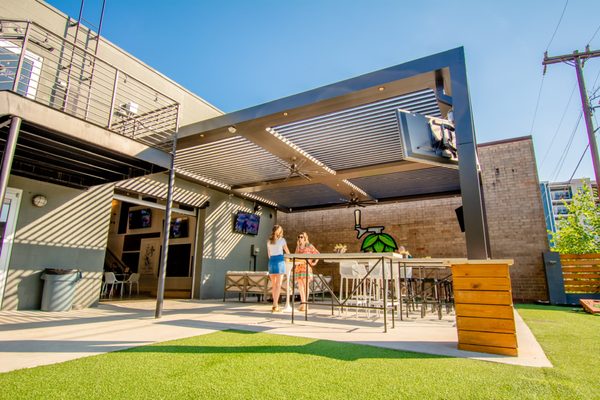 SKYVIEW DETROIT - Updated December 2025 - 68 Photos - 2605 Oakley Park ...