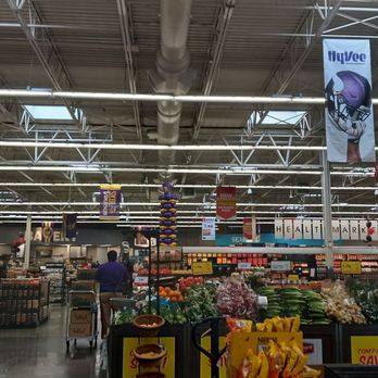 HY-VEE - Updated November 2025 - 498 Photos & 107 Reviews - 1500 ...