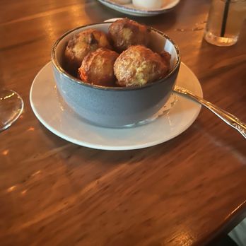 FIXE AUSTIN’S SOUTHERN HOUSE - Updated December 2025 - 1371 Photos ...