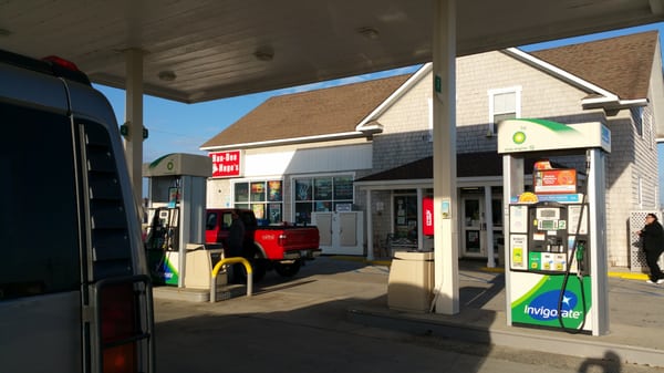 HAN-DEE HUGO’S - Updated December 2025 - 10 Photos - 5309 Virginia Dare ...