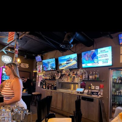 3RD BASE SPORTS BAR - Updated December 2025 - 27 Photos & 52 Reviews ...