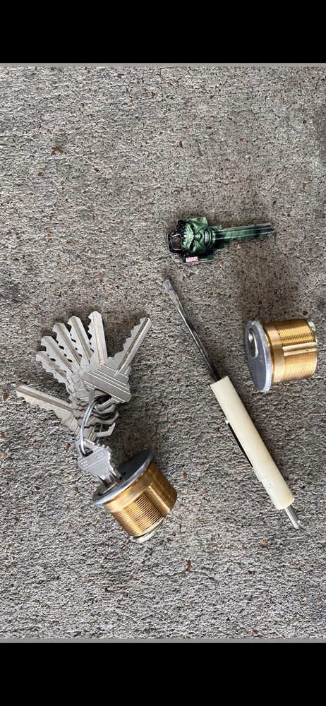 MOSS LOCK AND KEY - Updated December 2025 - 18 Photos & 13 Reviews ...