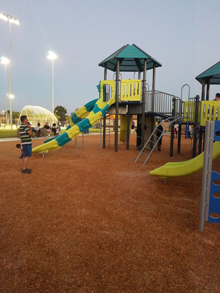 21 Photos - 23680 Presidio Hills Dr, Moreno Valley, California - Parks ...