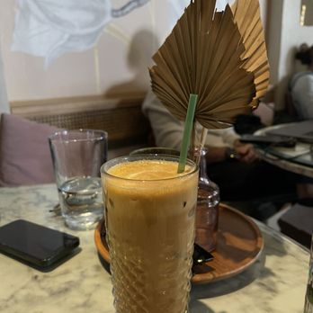 HELLO DARLING - Updated December 2025 - 195 Photos & 100 Reviews - 1610 ...