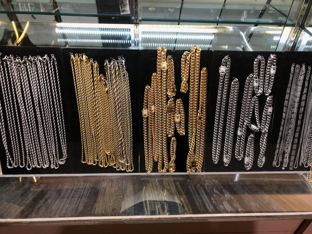 DIAMOND CASTLE - Updated July 2025 - 2000 Brittain Rd, Akron, Ohio ...