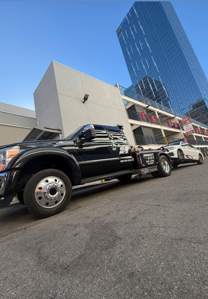 NIGHT HAWK TOW - Updated December 2024 - 91 Photos - Hawthorne ...