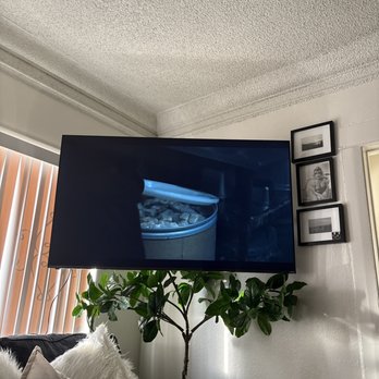 HELLOTECH - Updated May 2025 - 200 Photos & 1532 Reviews - Los Angeles ...