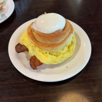 BUZZCATZ COFFEE & SWEETS - Updated January 2025 - 387 Photos & 263 ...