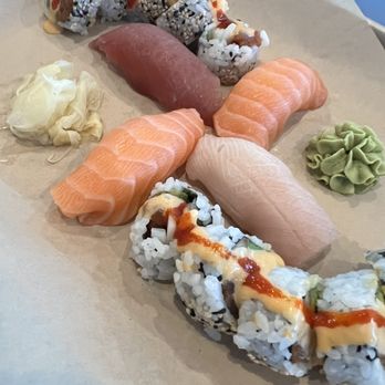 DEAR SUSHI - Updated August 2024 - 162 Photos & 221 Reviews - 557 A ...