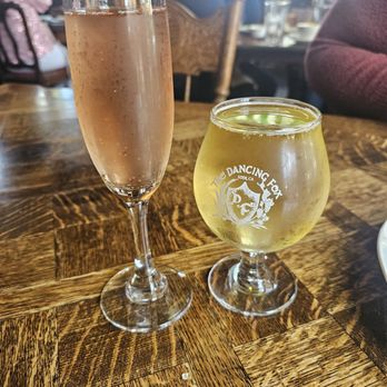 THE DANCING FOX WINERY & BREWERY - Updated November 2024 - 1057 Photos ...