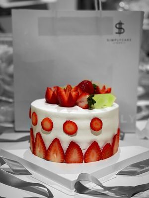 SIMPLY CAKE - Updated October 2025 - 1366 Photos & 459 Reviews - 132 E ...