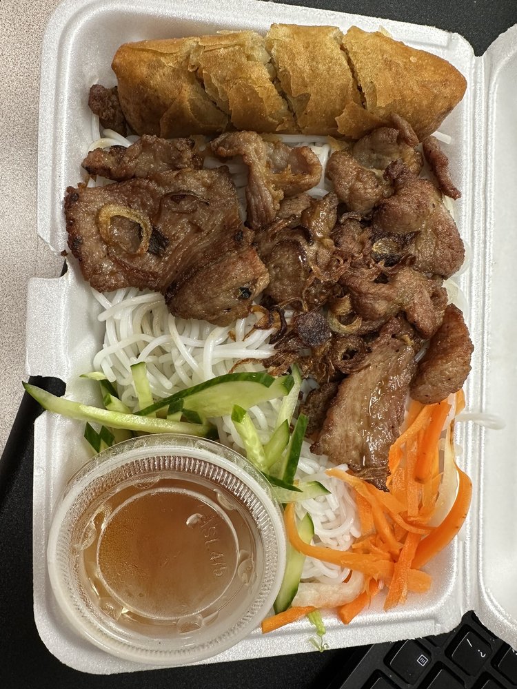 PHO EVER VIETNAMESE CUISINE - 23 Photos & 14 Reviews - 4290 Oberlin Ave ...