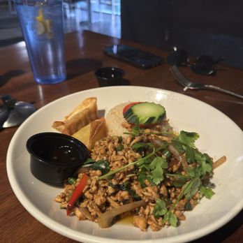 GRA POW - Updated December 2024 - 817 Photos & 1347 Reviews - 497 E ...