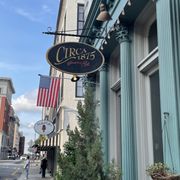 CIRCA 1875 - 298 Photos & 428 Reviews - Pubs - 48 Whitaker St, Savannah ...