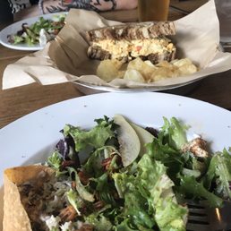 THE LEANING PEAR - 690 Photos & 725 Reviews - Sandwiches - 111 River Rd ...