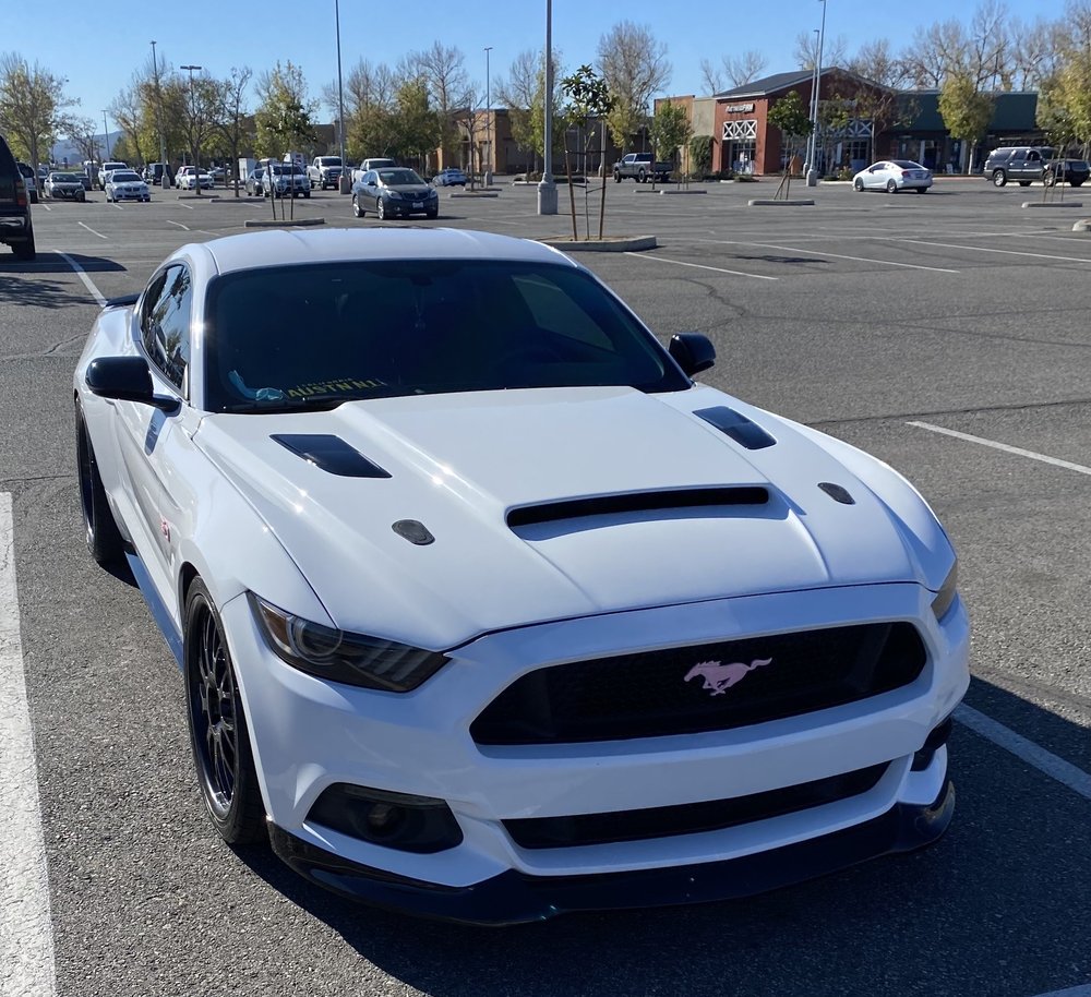 PAPINIS GARAGE - Updated May 2026 - 19 Photos & 20 Reviews - Vía ...