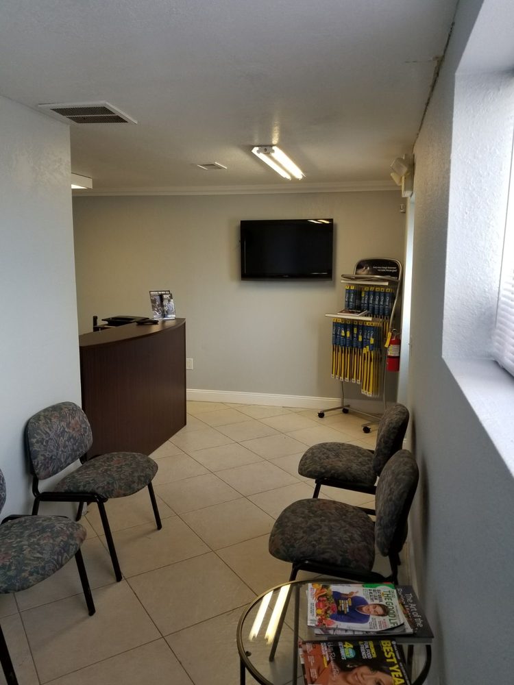 SWFL EXPERTS AUTOMOTIVE - Updated October 2024 - 11 Photos - 1009 SE ...