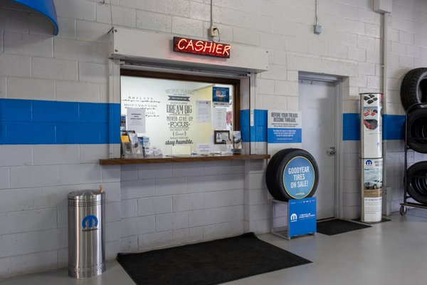 GRIFFIN’S HUB CHRYSLER JEEP DODGE RAM - Updated May 2026 - 31 Photos ...
