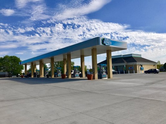 FAMILY EXPRESS - VALPO VIKINGS - Updated January 2026 - 2605 Calumet ...