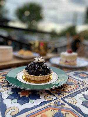 CHATEAU DE CHANTILLY CAFE - 1364 Photos & 507 Reviews - 13974 Metrotech ...