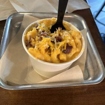 BACKWOODS BURGERS - Updated September 2024 - 310 Photos & 389 Reviews ...