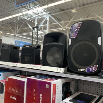 WALMART - Updated November 2025 - 255 Photos & 93 Reviews - 2220 State ...