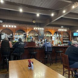 WATERWORKS RESTAURANT & PUB - Updated July 2025 - 72 Photos & 87 ...