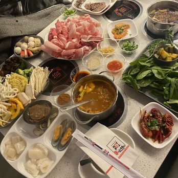URBAN HOT POT - Updated September 2024 - 1122 Photos & 922 Reviews ...
