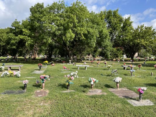 ASSUMPTION CEMETERY - CHAPEL & MAUSOLEUM - Updated May 2026 - 55 Photos ...
