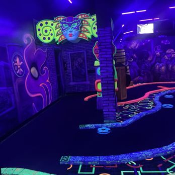GLO MINI GOLF - Updated January 2025 - 438 Photos & 342 Reviews - 1299 ...