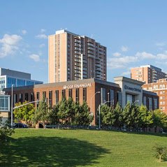 COUNTRY CLUB BANK - Updated December 2025 - 11 Photos - 1 Ward Pkwy ...