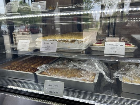 RAMIC DESSERT HOUSE - Updated August 2025 - Johnston, Iowa - Desserts ...