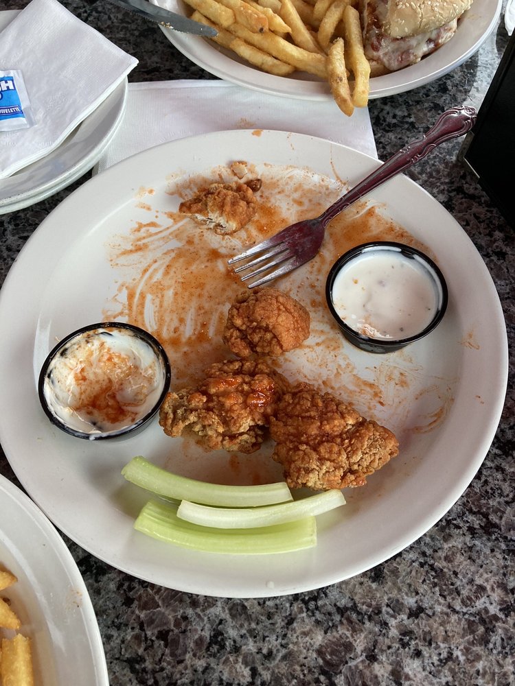 1760 PUB N GRILLE - Updated November 2024 - 51 Photos & 166 Reviews ...