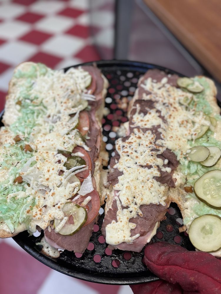 BIG RED’S - Updated September 2025 - 33 Photos & 12 Reviews - 222 ...