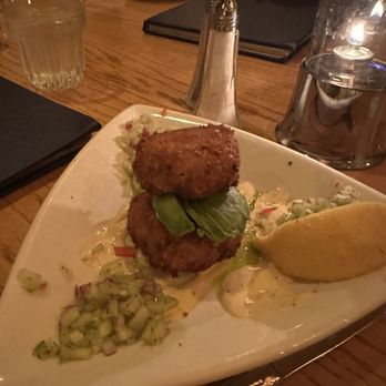 GAR WOODS GRILL & PIER - Updated May 2024 - 1541 Photos & 1463 Reviews ...