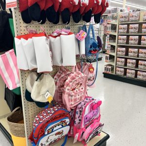 BIG R - ELIZABETH - Updated September 2025 - 20 Reviews - 650 Beverly ...