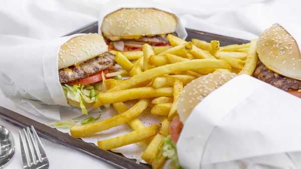 BROTHERS BURGERS - Updated October 2025 - 277 Photos & 319 Reviews ...