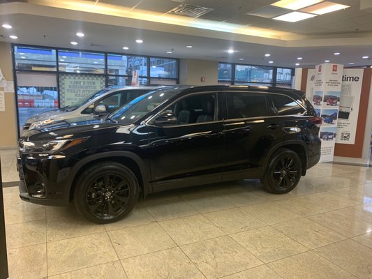 TOYOTA OF MANHATTAN - 74 Photos & 271 Reviews - 679 11th Ave, New York ...