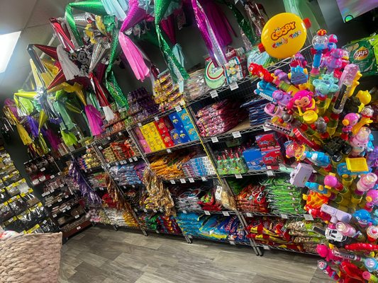 CANDYMANIA - Updated December 2025 - 23 Photos - 3769 Lafayette St ...